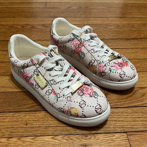 bebe | Shoes | Bebe Sport Lace Up Casual Sneakers Womens Size 75 Gray ...